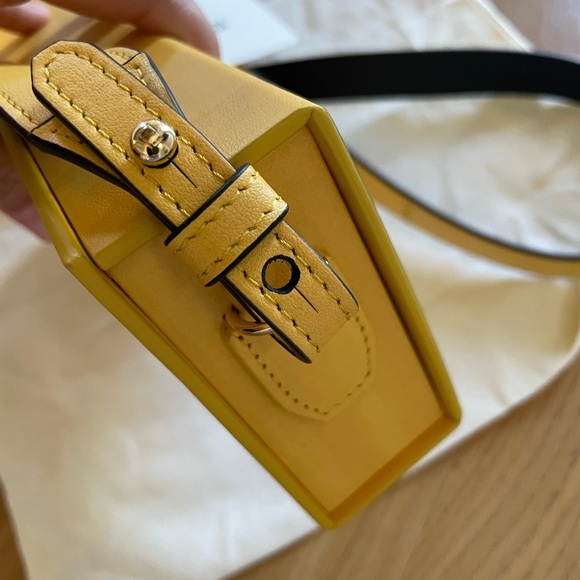 Fendi | Bags | Nwt Authentic Fendi Logo Horizontal Box Crossbody Bag ...